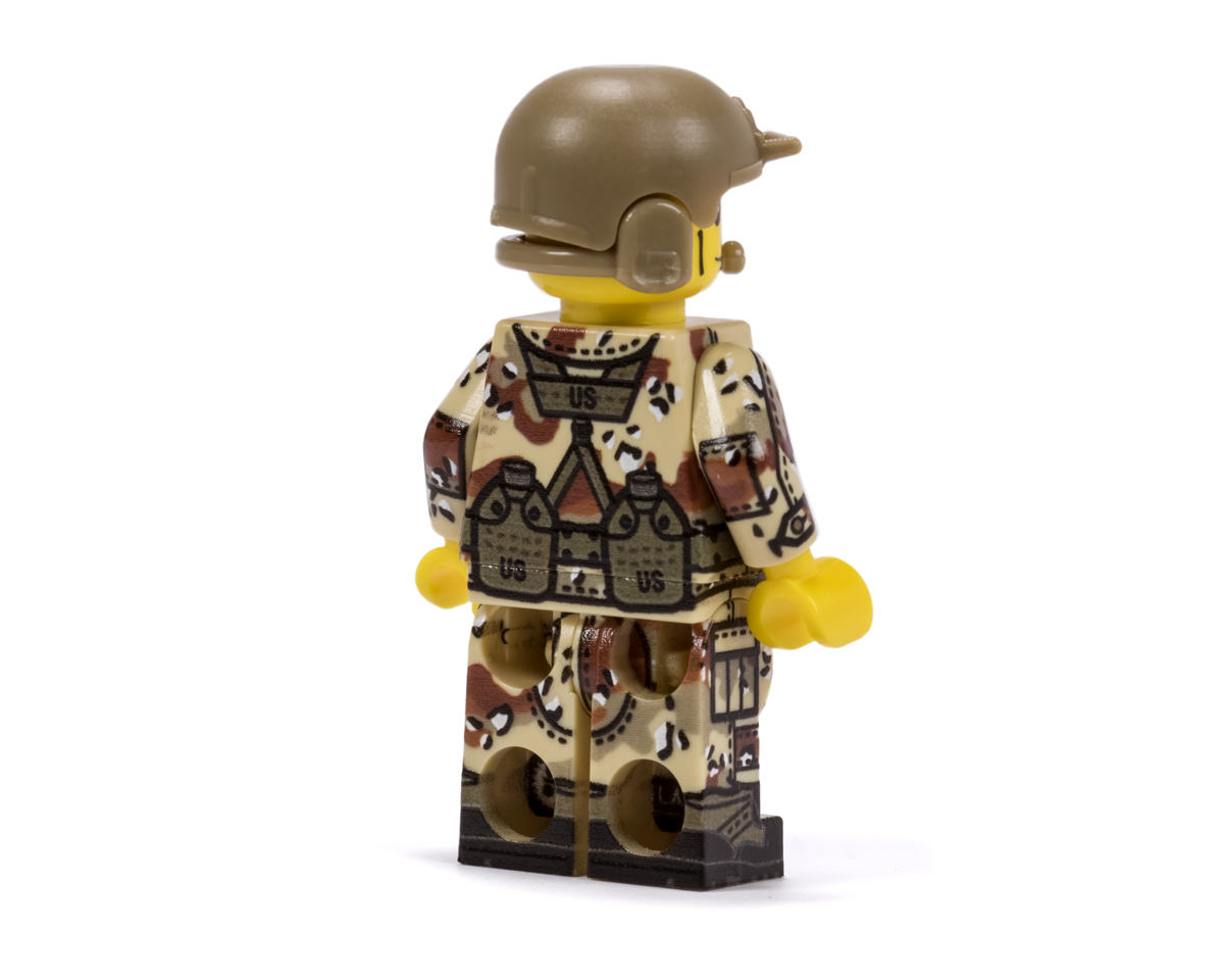 856-Minifig-Back-1200 | Brickmania Blog