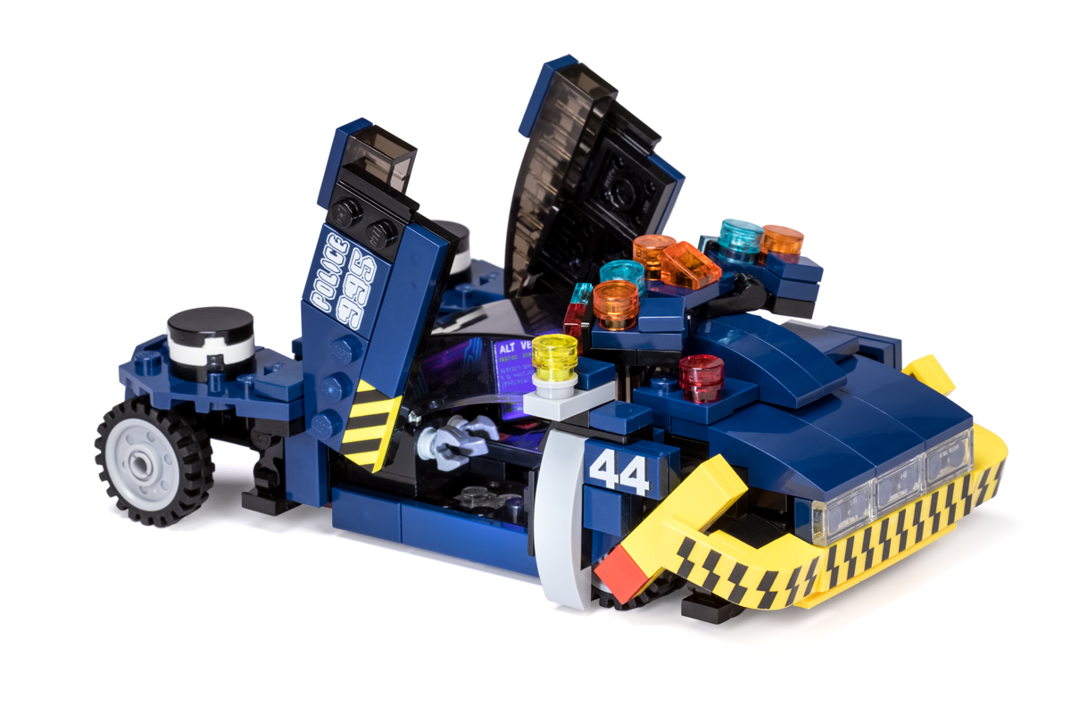9008-Police-Spinner-Scissor-Door-1200 | Brickmania Blog
