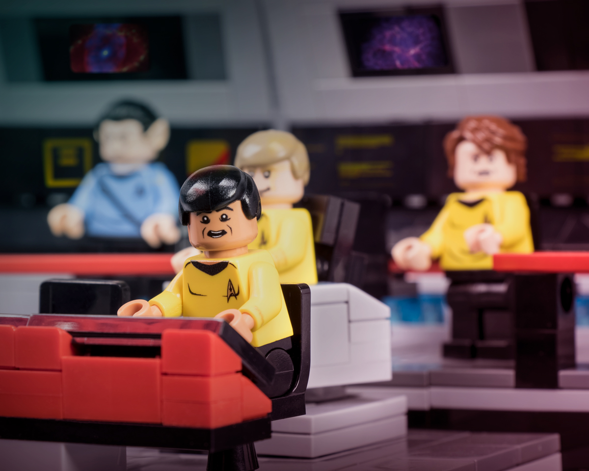 284-HelmsmanAction-Shot-1200 | Brickmania Blog